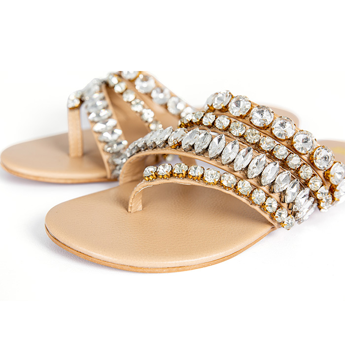 LAYLA SILVER – Nadiyakassam